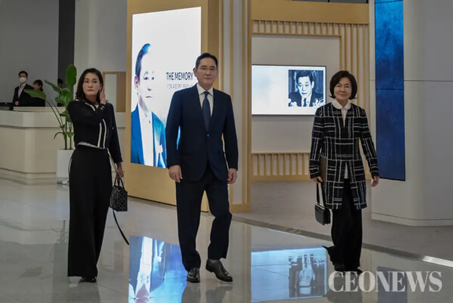 [Exclusive In-Depth Report 2] Is Samsung Electronics Sinking With the ...